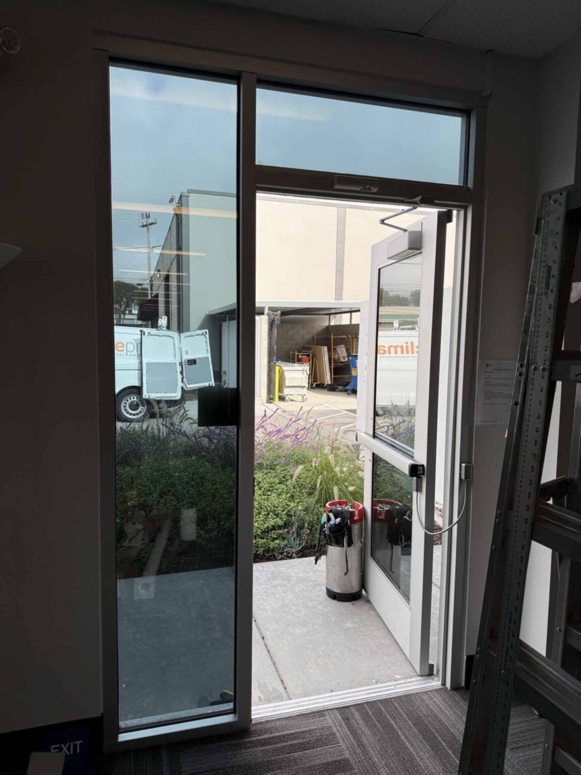 Commercial Glass Door Tinting for Bay Area Businesses - ClimatePro
